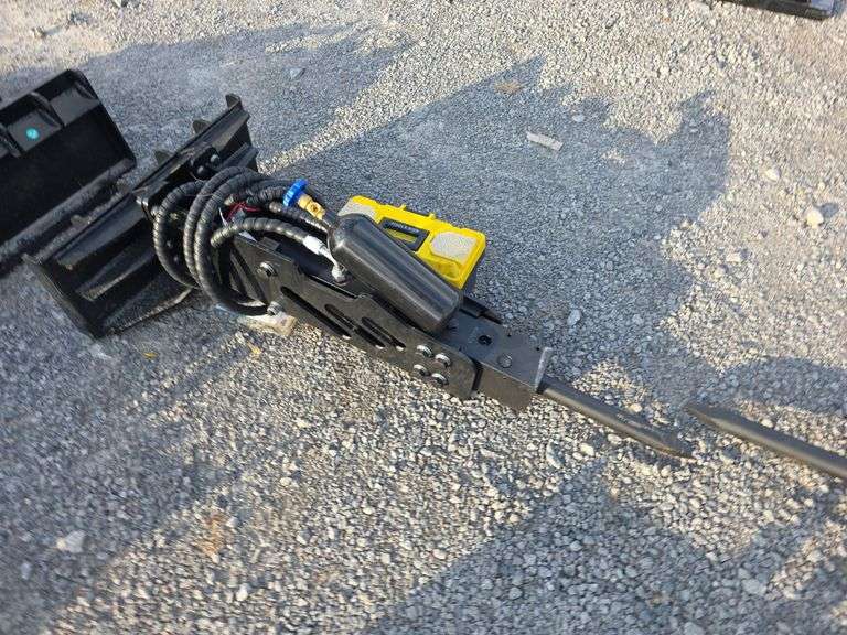 Future Mini Skid Loader Breaker - Rogers Community Auction Inc.