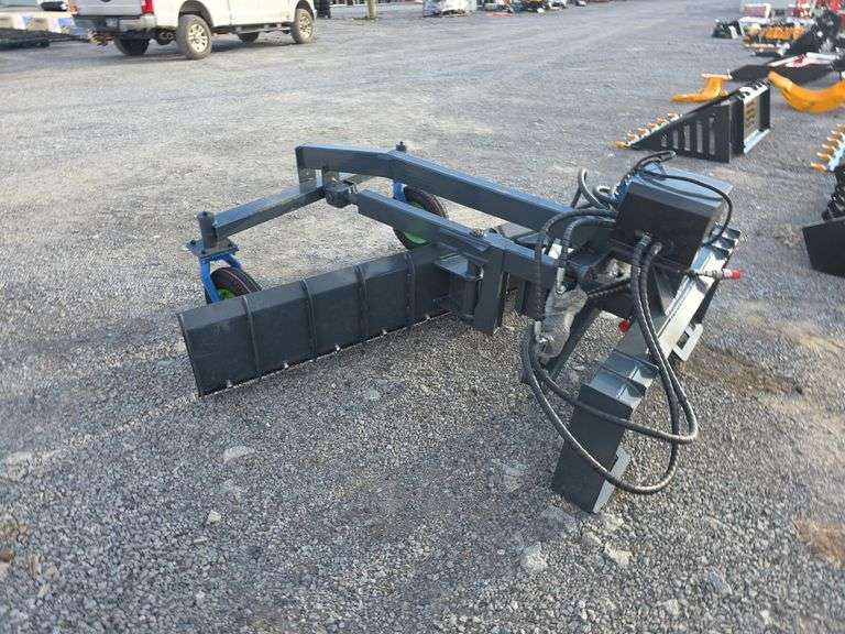 Future Skid Loader Grader - Rogers Community Auction Inc.