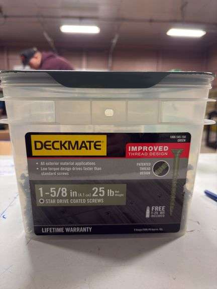 Half Full Bucket 1 5/8" Star Drive Coated Green Deck Mate Screws ...