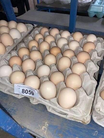 5 Doz Light Brown Eating Eggs - Rogers Community Auction Inc.
