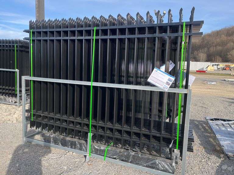 Fens FEN20 10' x 7' Fence Panels - 20 pcs. - Rogers Community Auction Inc.
