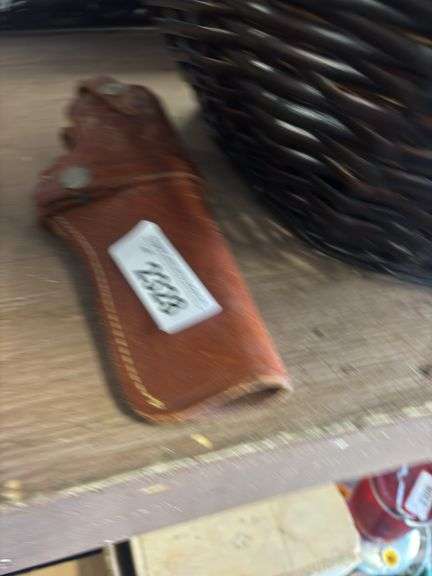 Holster - Rogers Community Auction Inc.