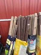 Plastic T-post Covers - Rogers Community Auction Inc.