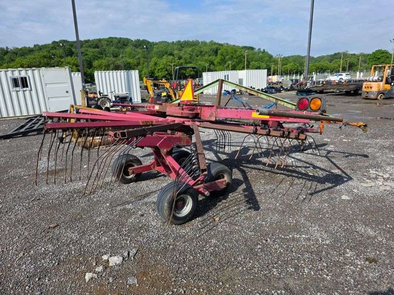 Miller Pro 1150 Rotary Hay Rake - Broken - Needs Arm Repair - Rogers ...