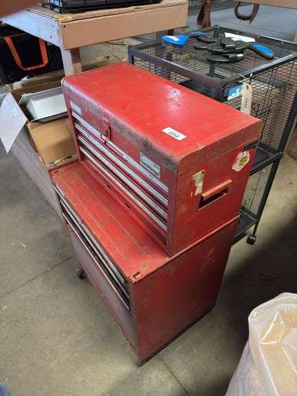 Red Tool Box - Rogers Community Auction Inc.