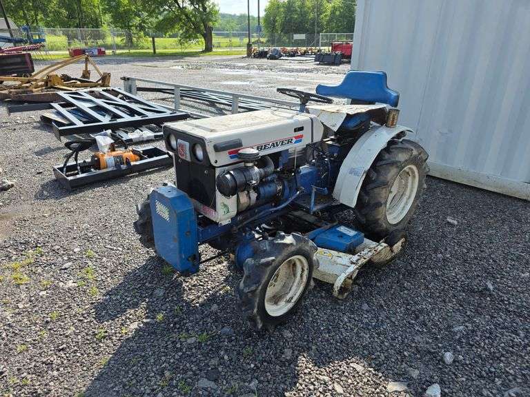 Satoh Beaver Diesel Tractor w/ Belly Mower - Rogers Community Auction Inc.