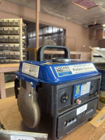 Chicago Electric Generator 800 Watts - Rogers Community Auction Inc.