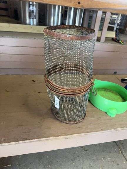 Minnow Trap - Rogers Community Auction Inc.
