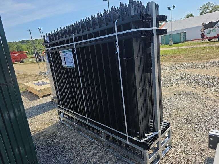 KJ 22 Panels 8' x 6' Fence w/ Posts - Black - Rogers Community Auction Inc.