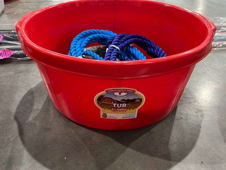 "ABSOLUTE" 6.5 Gallon Tub, (4) Rope Halters - RES Auction Services