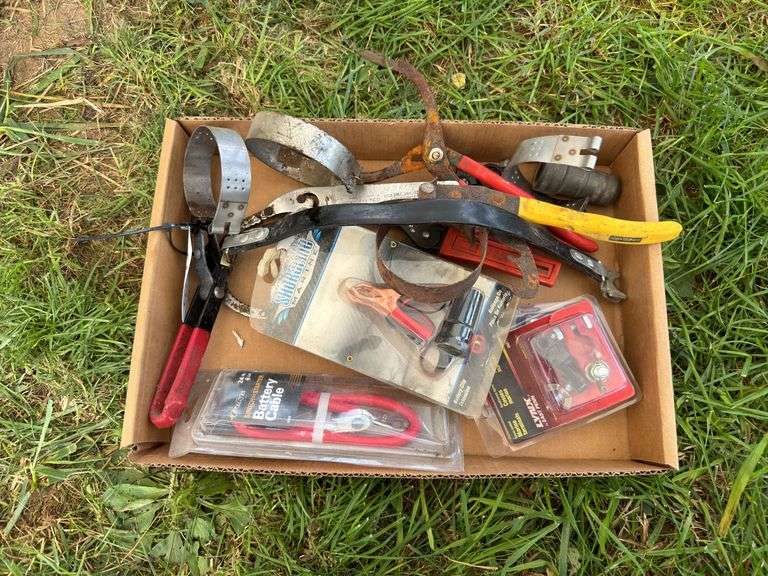 Flat of Oil Filter Tightener/Loosener - Small Alligator Clipps - RES ...