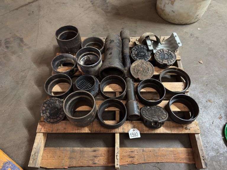 Cast Iron Water Box Risers & Water Box Caps - RES Auction Services