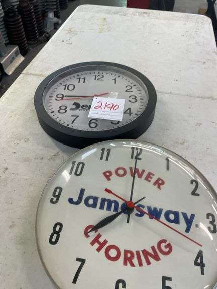 (2) Clocks - RES Auction Services