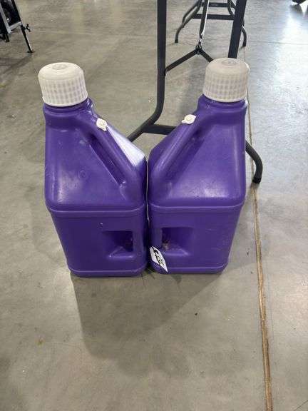 "ABSOLUTE" (2) 5 Gallon Waterers - RES Auction Services