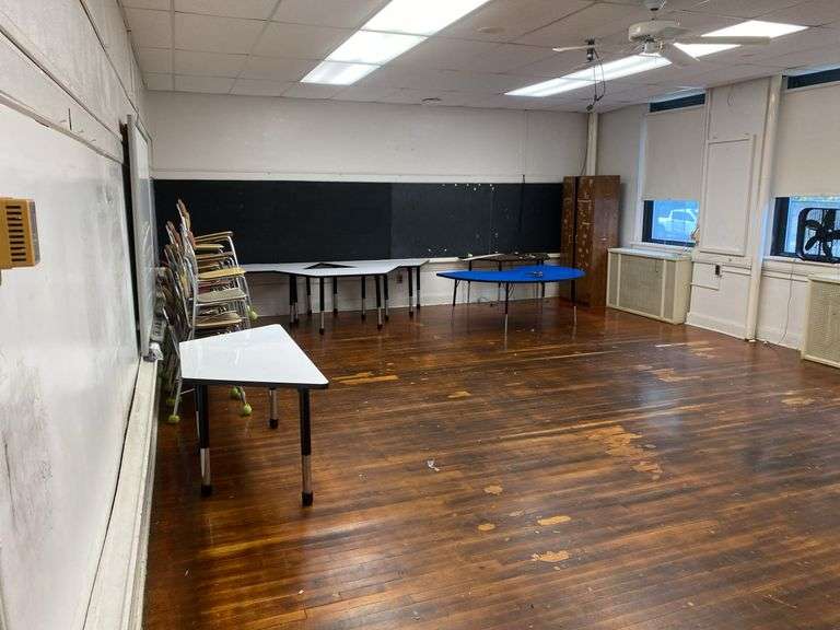 Chairs , tables, smart board and other miscellaneous classroom Items - RES Auction Services