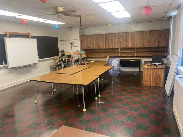 Classroom desks , tables , teachers desk , smart board - RES Auction Services