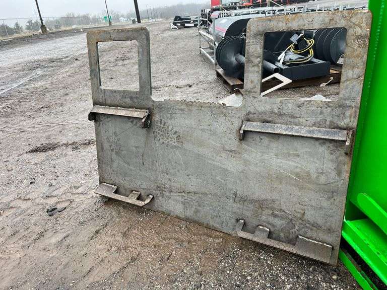 5/16" Skid Steer Frame w/ Guard - RES Auction Services