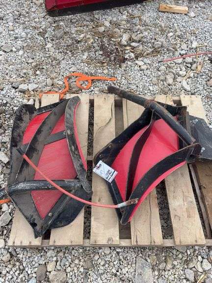 (2) Boss Plow Wing Extensions - RES Auction Services