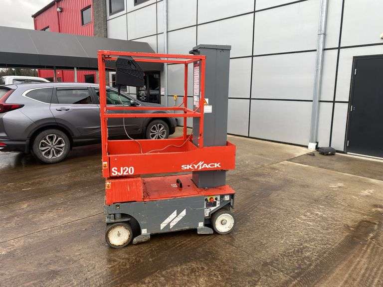 2022 Skyjack SJ20 Lift - RES Auction Services