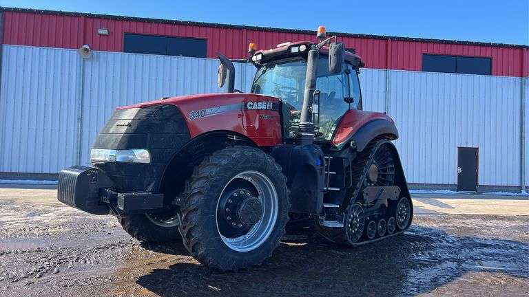 2016 Case Magnum 340 Rowtrac MFWD Tractor - RES Auction Services