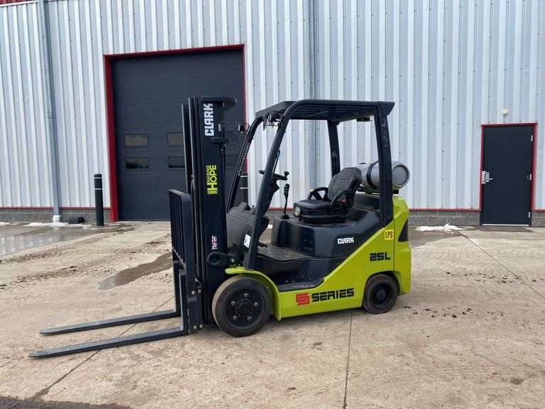 2023 Clark S25CL Forklift - RES Auction Services