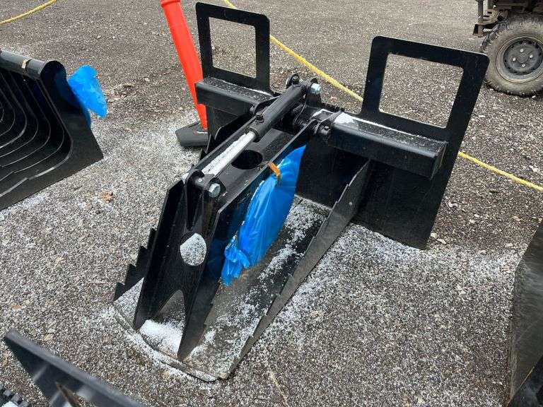 Spade Grapple - RES Auction Services