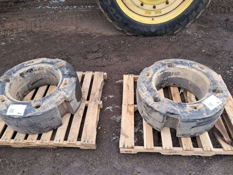 Case IH Wheel Weights - RES Auction Services