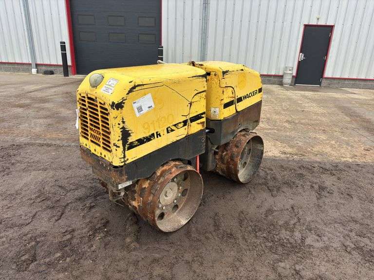 Wacker Trench Roller - RES Auction Services