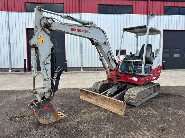 2015 Takeuchi TB240 Mini Excavator - RES Auction Services