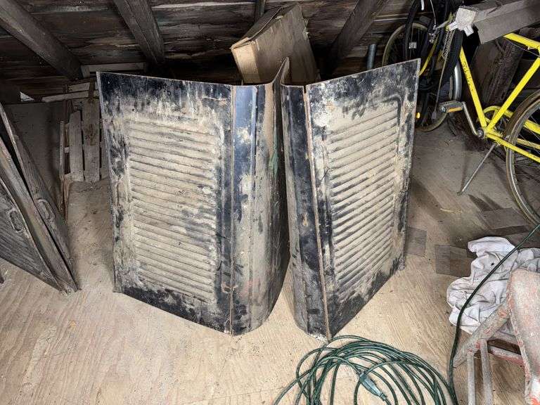 Model A Hood - RES Auction Services