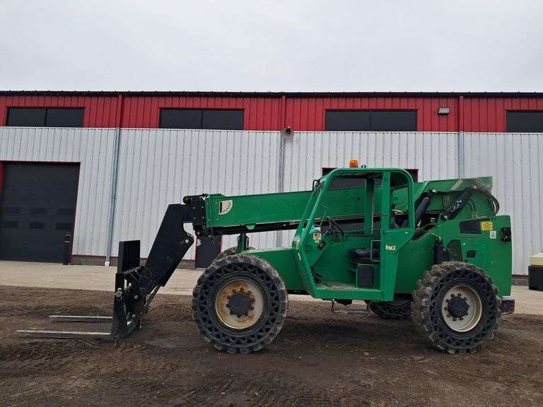 2015 JLG 6042 Telehandler - RES Auction Services