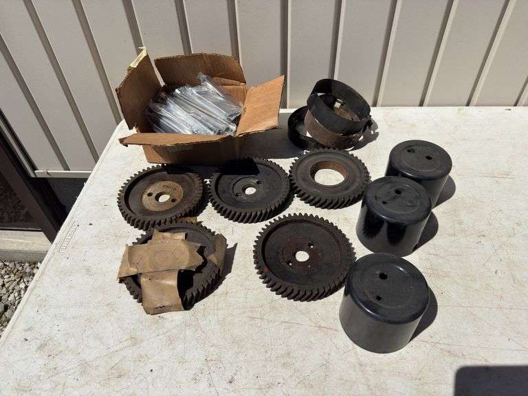 Model A Timing Gears - RES Auction Services