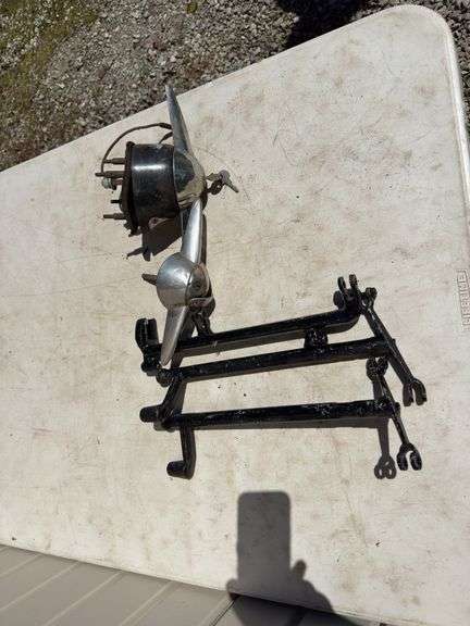 Model A Trunk Handle & Fuel Handles - RES Auction Services