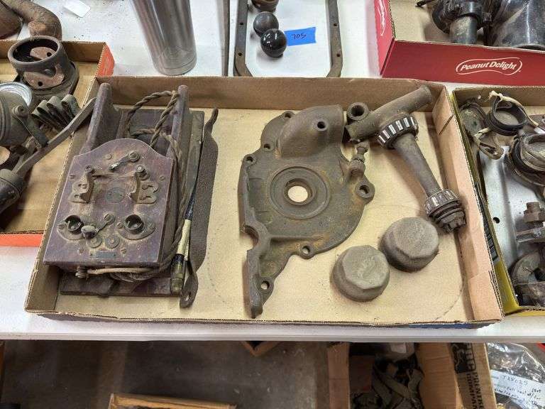 Assorted Model A Parts - RES Auction Services