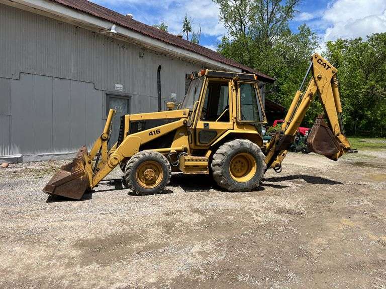 CAT 416 Loader Backhoe - RES Auction Services
