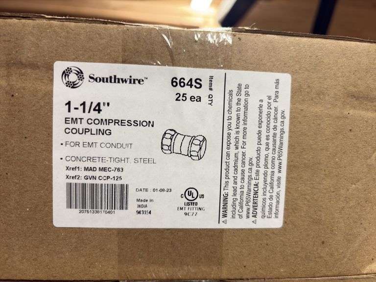 (12) 25 Pack Case 1-1/4” EMT Compression Couplings - RES Auction Services