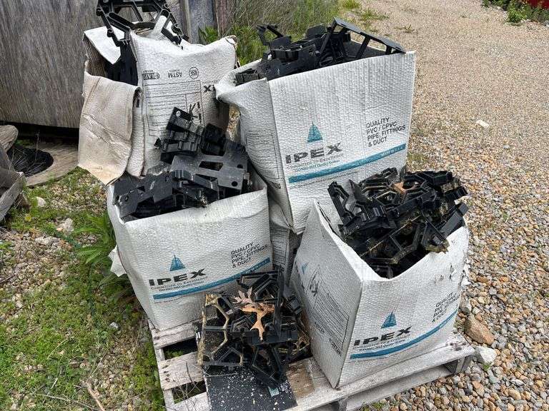 Ipex 5x3 Base Type Vertical Lock Spacer - RES Auction Services