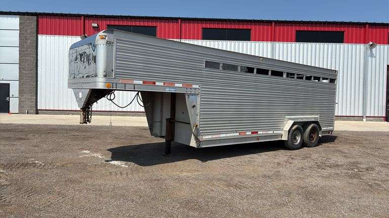 1992 MH Eby Inc. 20' Livestock Trailer - RES Auction Services
