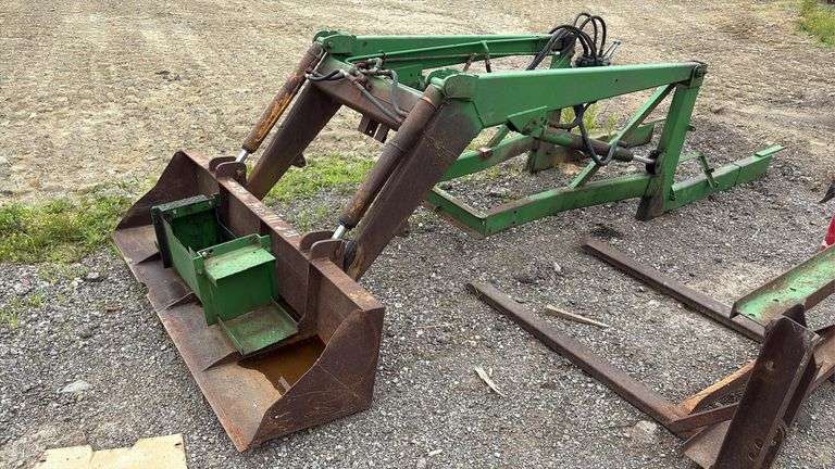 John Deere 2510 Front End Loader - RES Auction Services