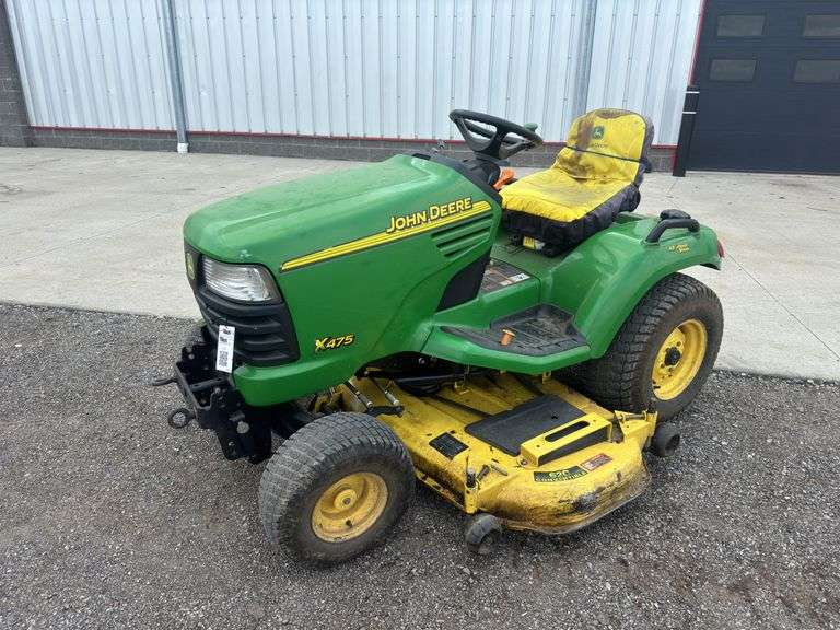 2003 John Deere X475 Lawn Tractor - RES Auction Services