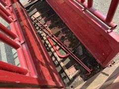 Squeeze Chute - RES Auction Services