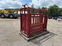 Squeeze Chute - RES Auction Services