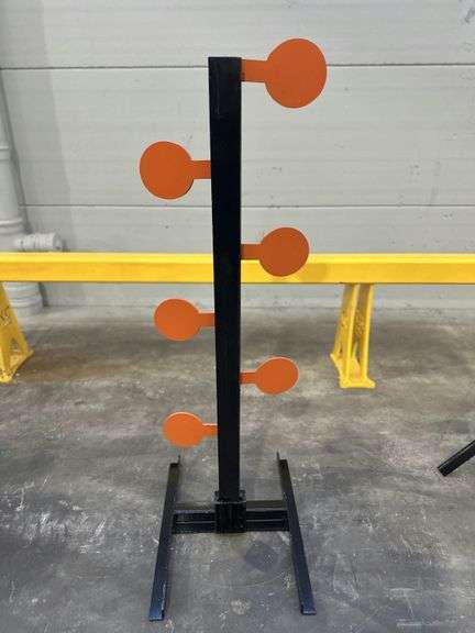 3/8" AR500 Dueling Tree Shooting Target - RES Auction Services