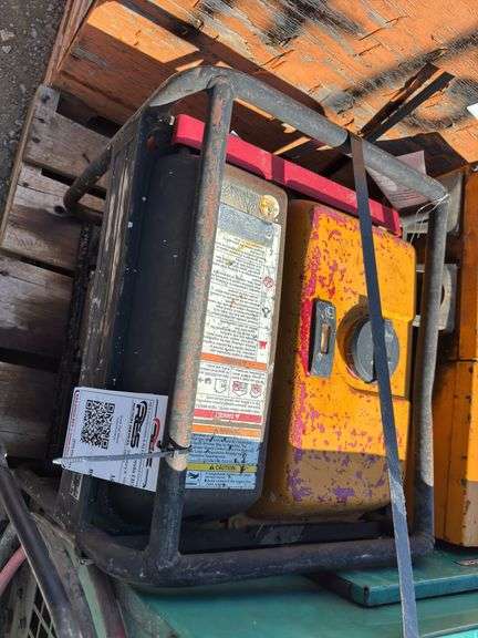 Honda EB3000 Generator - RES Auction Services