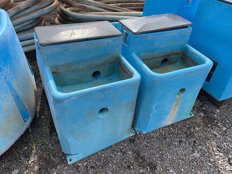 (2) Lil Spring 3100 32" x 21" Waterer - RES Auction Services