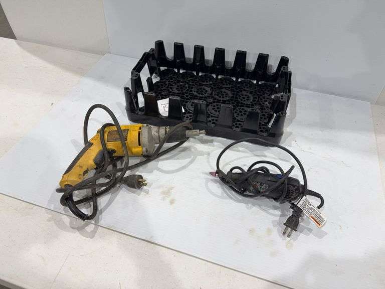 VSR Dry Wall Screw Driver & Dremel - RES Auction Services
