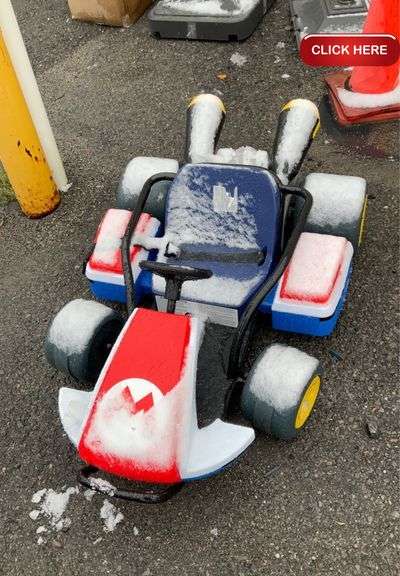 Mario cart kids ride on - Rideau Auctions