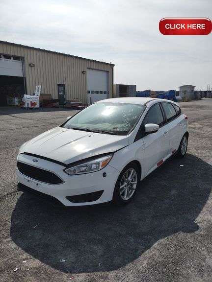 2016 Ford Focus SE Hatchback - Rideau Auctions