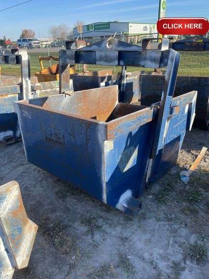 Craneable Self Dumping Bin - Rideau Auctions