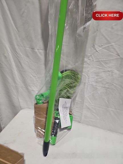 Grumpy Gardner rake & broom kit - Rideau Auctions